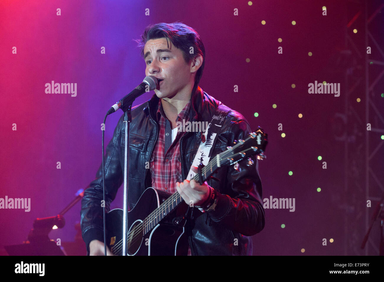 Edmonton, Canada. The 2014 Canadian Country Music Association Discovery ...