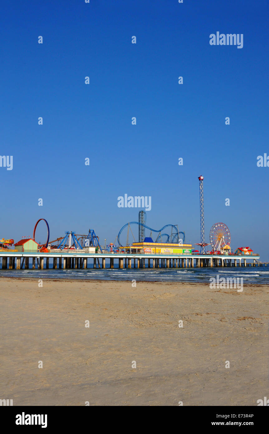 Galveston Island Historic Pleasure Pier, Galveston, Texas, USA Stock ...