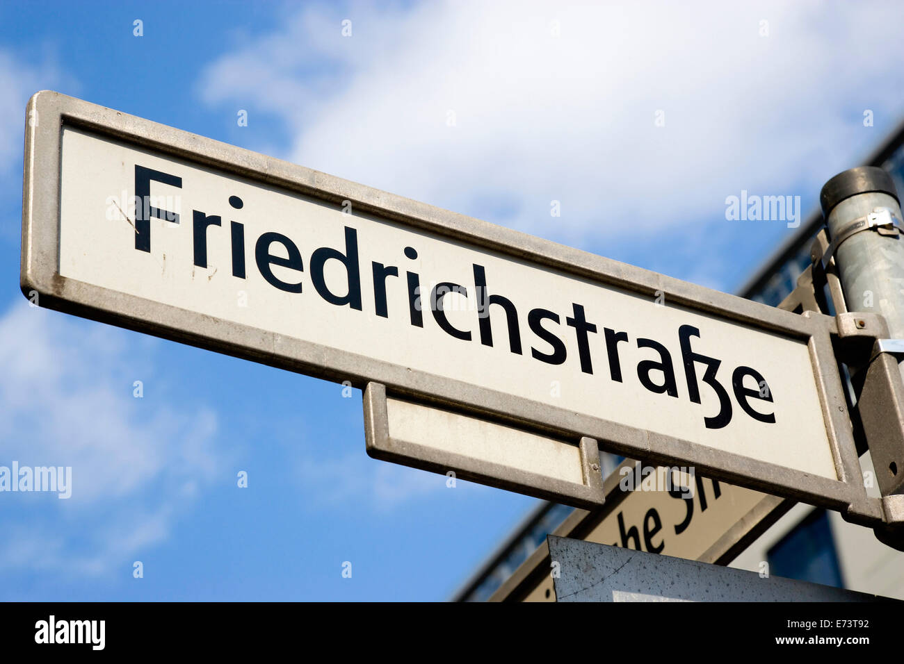 Berlin road sign hi-res stock photography and images - Alamy