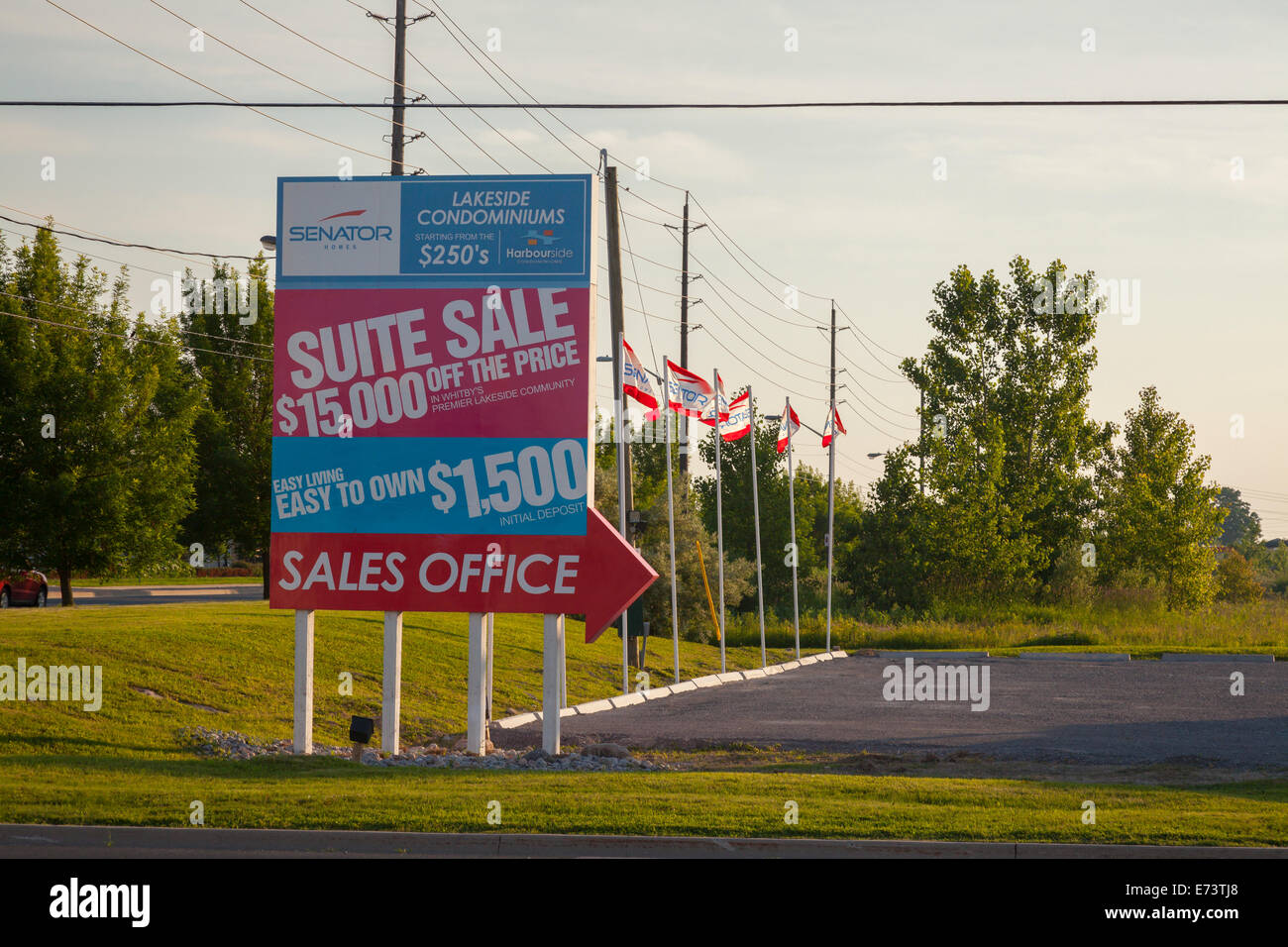 Lakeside sign hi-res stock photography and images - Alamy