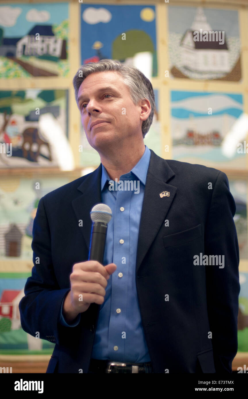 Presidential hopeful Jon Huntsman speaks to potential supporters at a ...