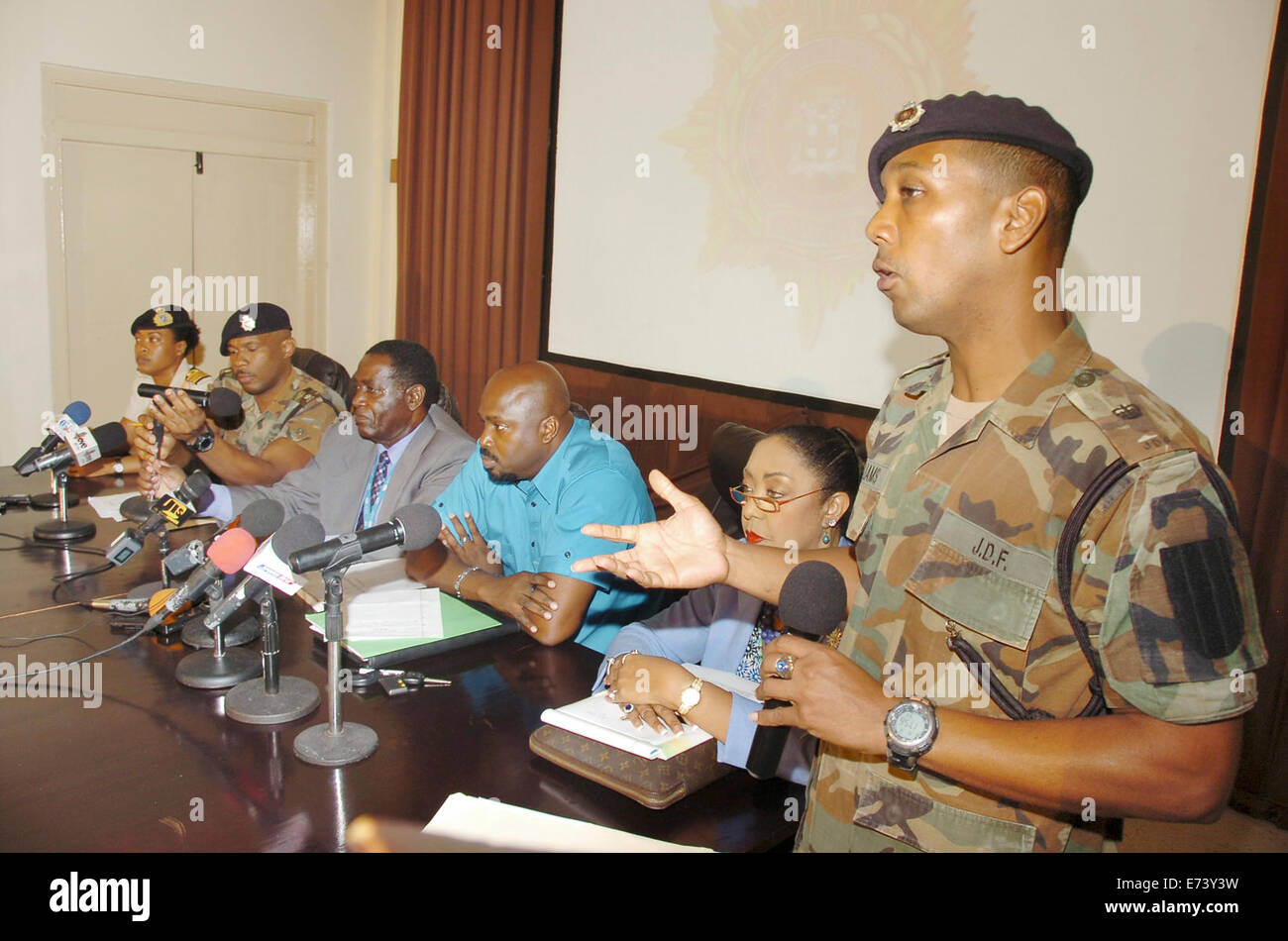 Kingston, Jamaica. 5th Sep, 2014. Members of the Jamaica Defence Force ...