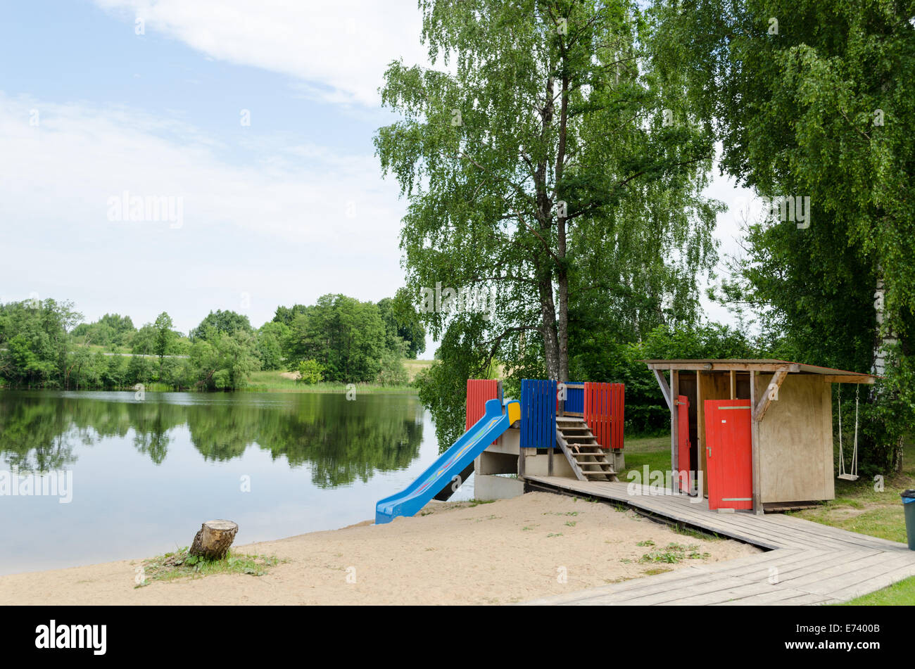 Changing at the beach hi-res stock photography and images - Alamy