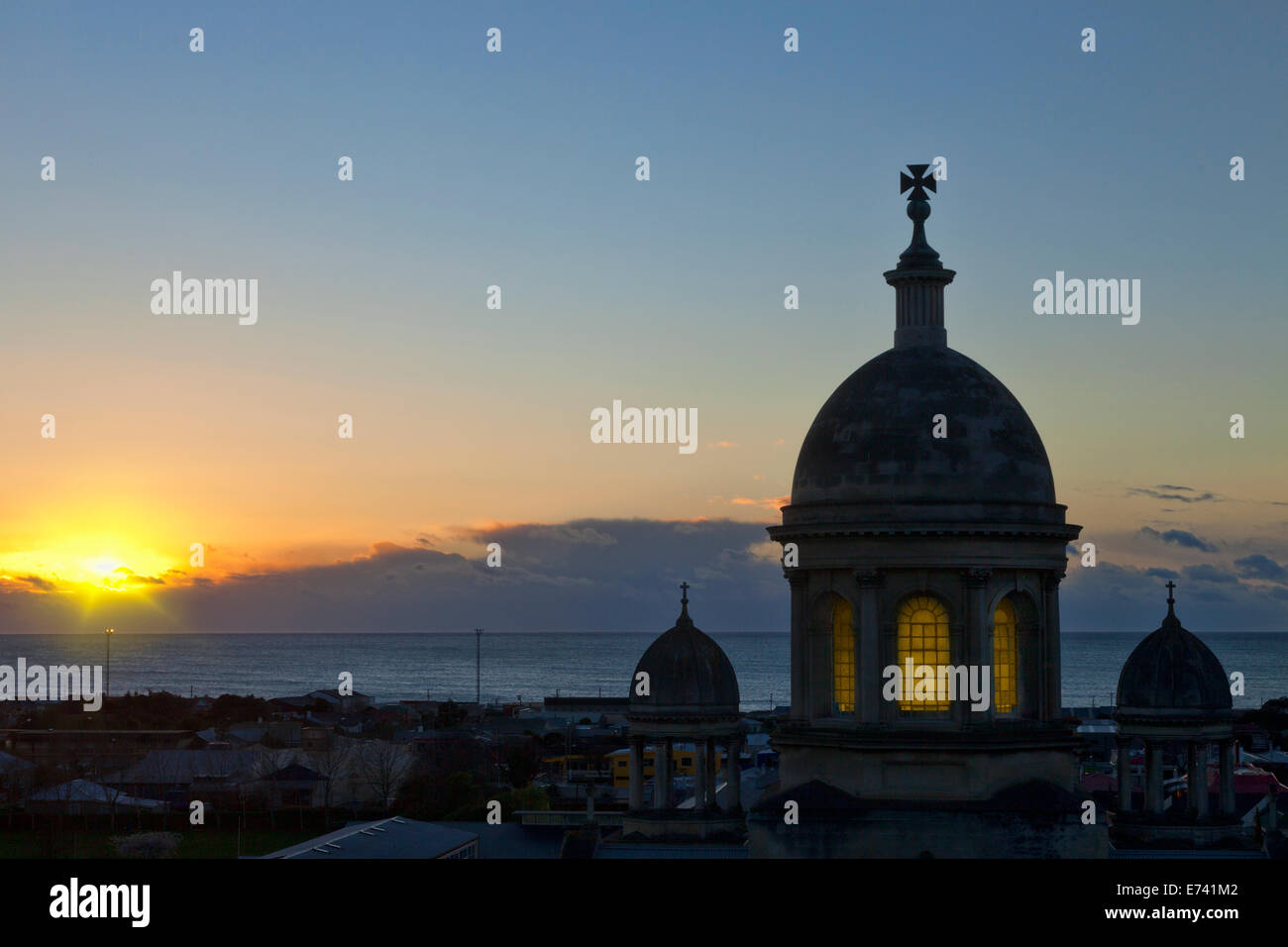St Patrick's Basilica, Oamaru, at sunrise Stock Photo - Alamy