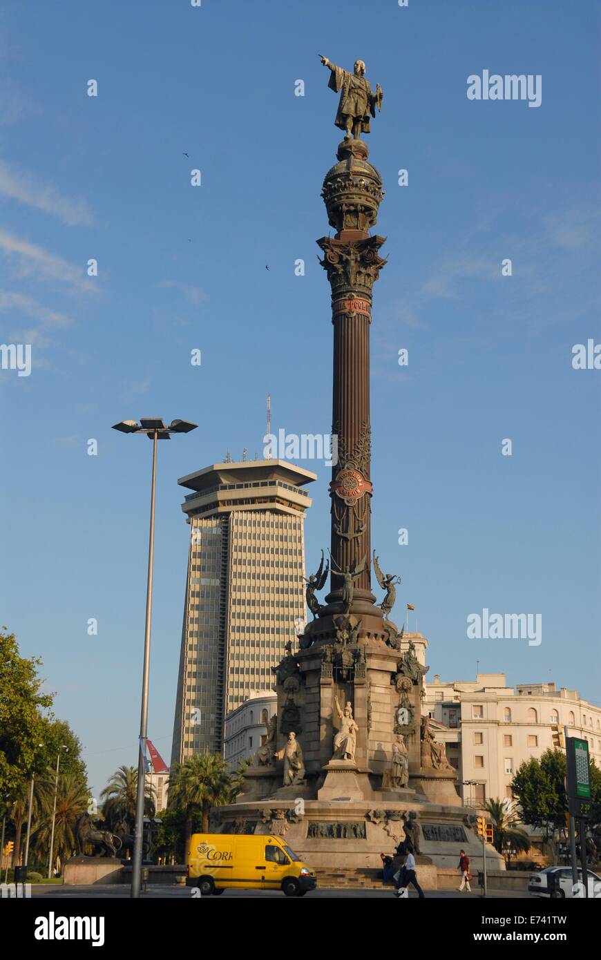 Edificio colon hi-res stock photography and images - Alamy