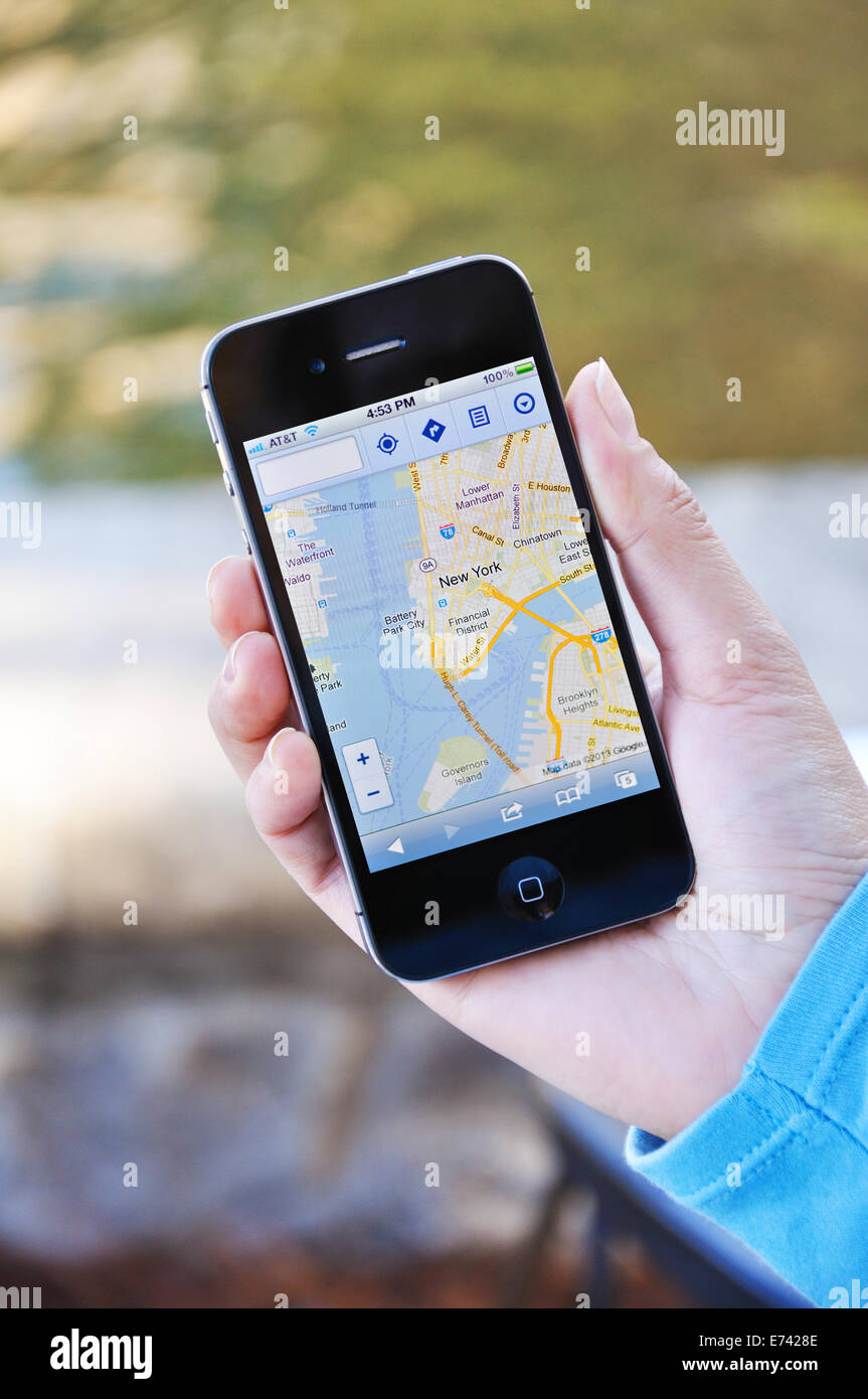 iPhone screen showing New York map Stock Photo - Alamy