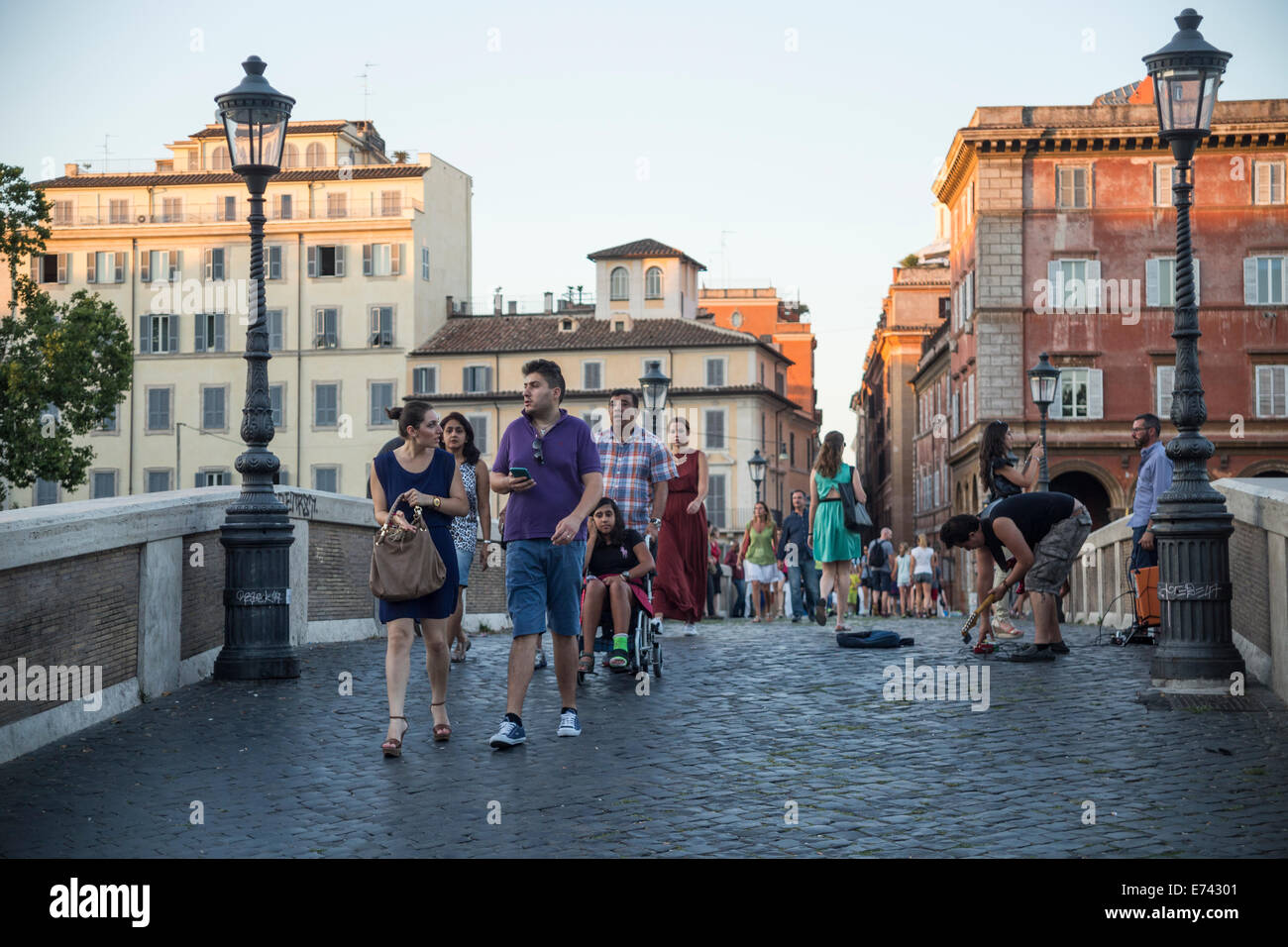 Rome, Italy. People walking on Ponte Sisto to go in Piazza Trilussa ...