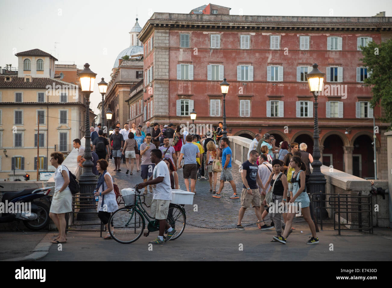Rome, Italy. People walking on Ponte Sisto to go in Piazza Trilussa ...