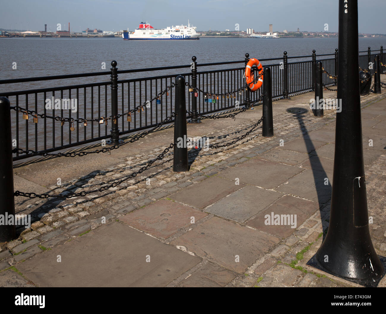 Lock of Love Locks locked to chain on Railings seafront, River Mersey ...