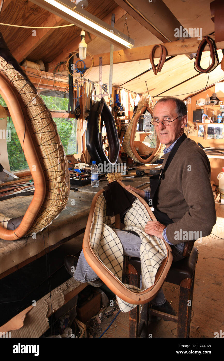 Saddler Terry Davis making traditional hand-made collars for heavy ...