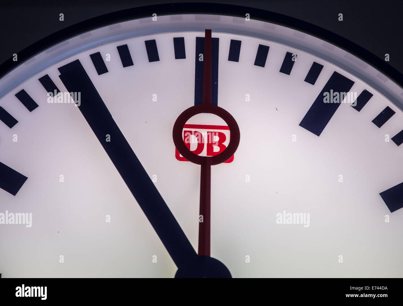 Frankfurt, Germany. 6th Sep, 2014. The second hand of a clock frames ...