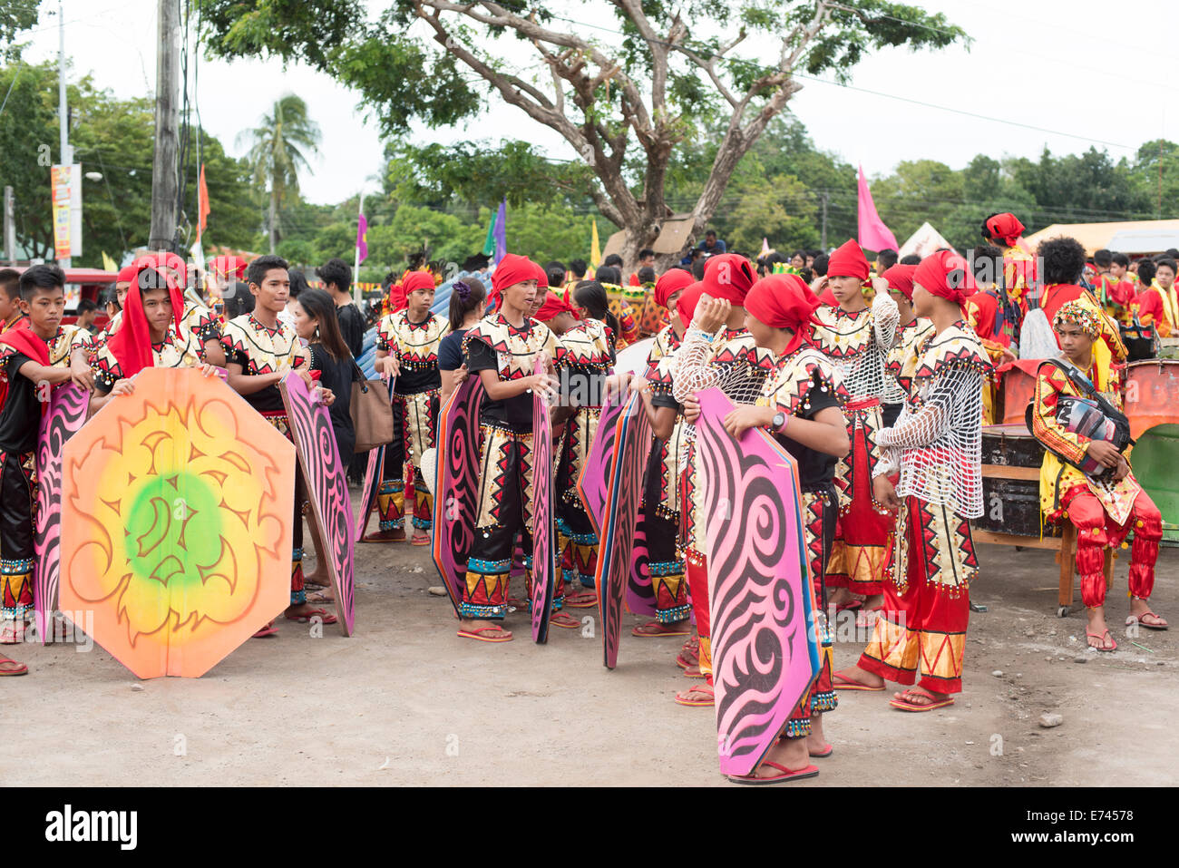 Dancers at the Lanzones festival in Camiguin Stock Photo - Alamy