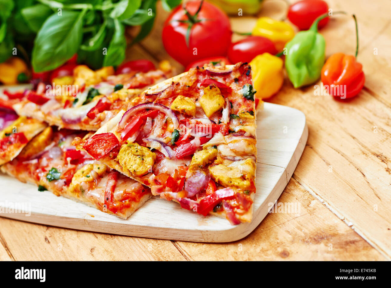 Hot baked pizza table hi-res stock photography and images - Alamy