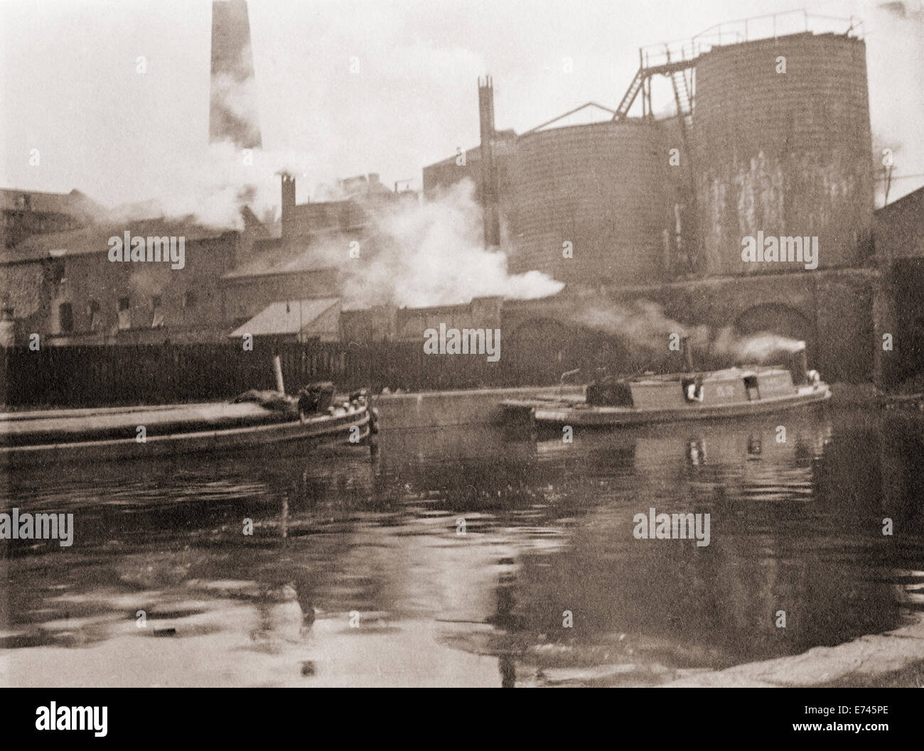 Canal and industrial works in 1910, Liverpool, England, UK Stock Photo ...