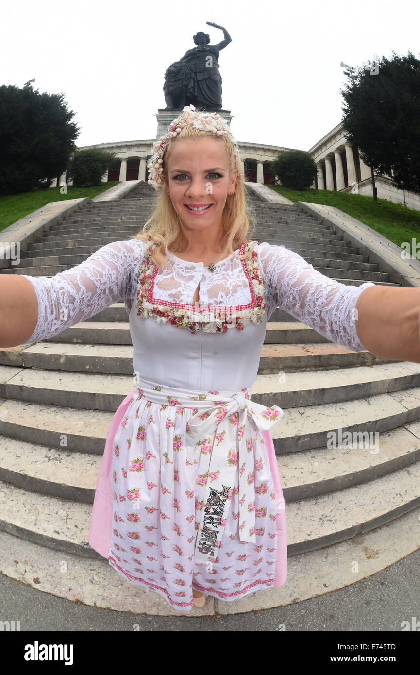 Festival selfie model hi-res stock photography and images - Alamy