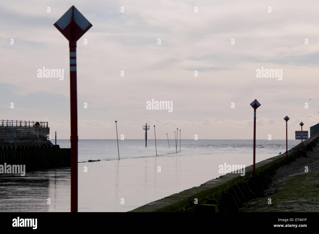 Littlehampton lighthouse west sussex england hi-res stock photography ...