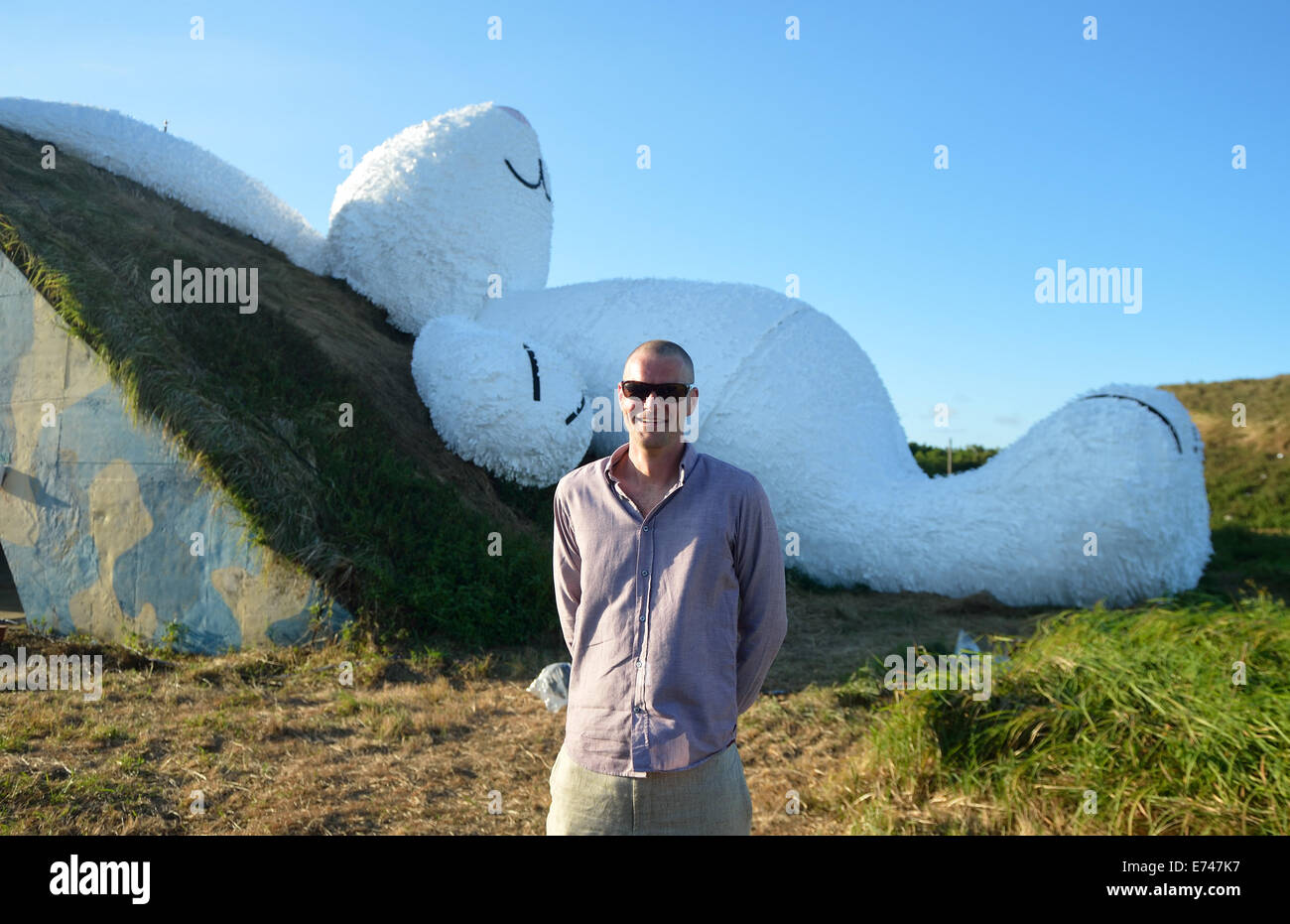 Moon rabbit hi-res stock photography and images - Alamy