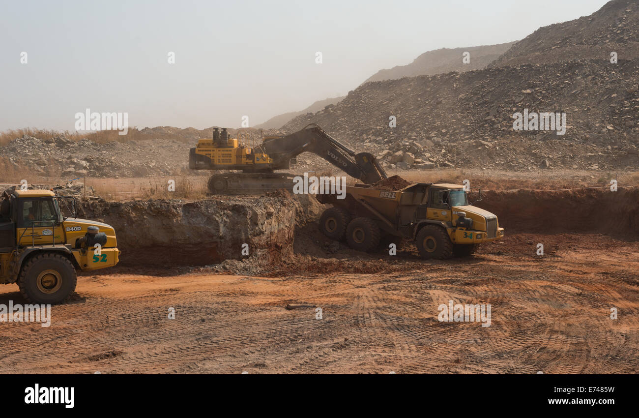 Bell pit mine hi-res stock photography and images - Alamy