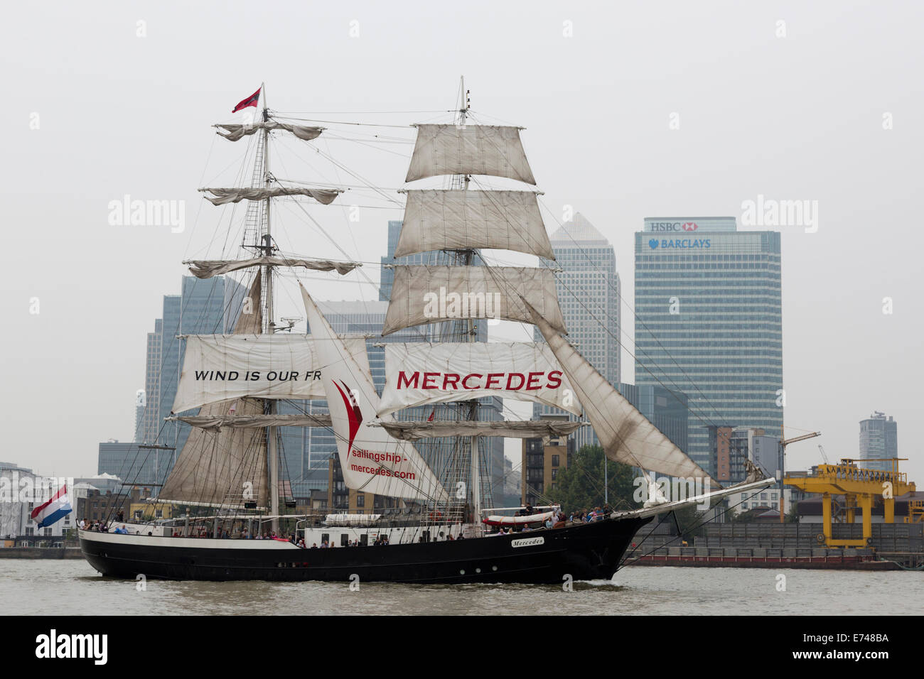 Two masted square rigged sailing ship hi-res stock photography and ...