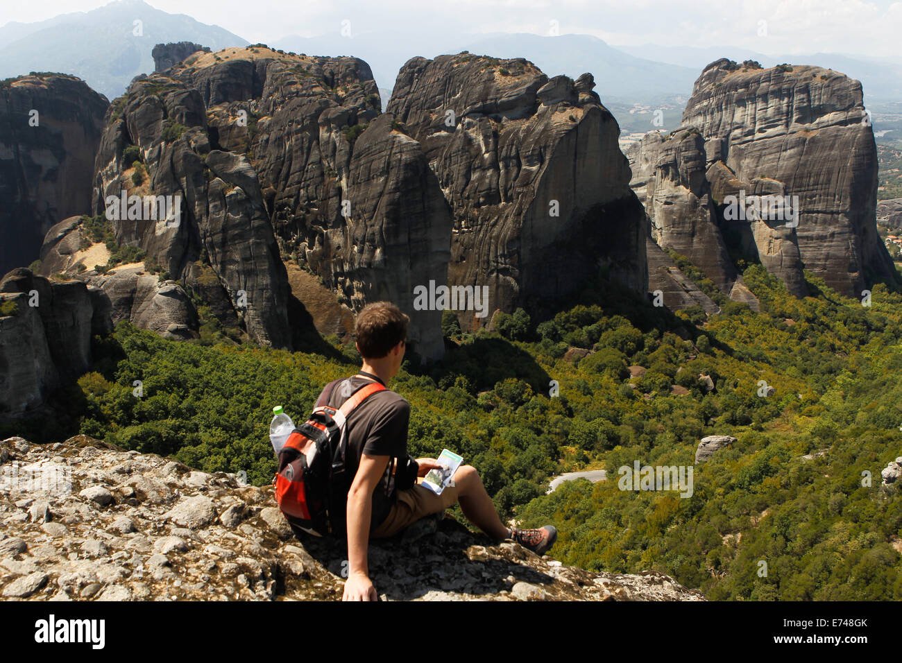 The Spectacular Meteora Mountains with monasteries, Plain of Thessaly ...