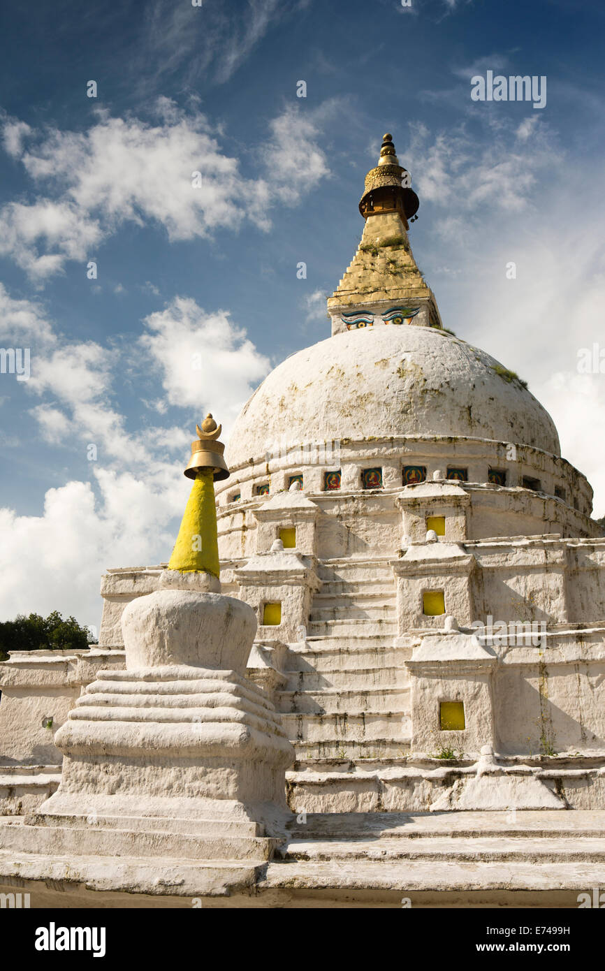 Trashi Yangtse High Resolution Stock Photography and Images - Alamy