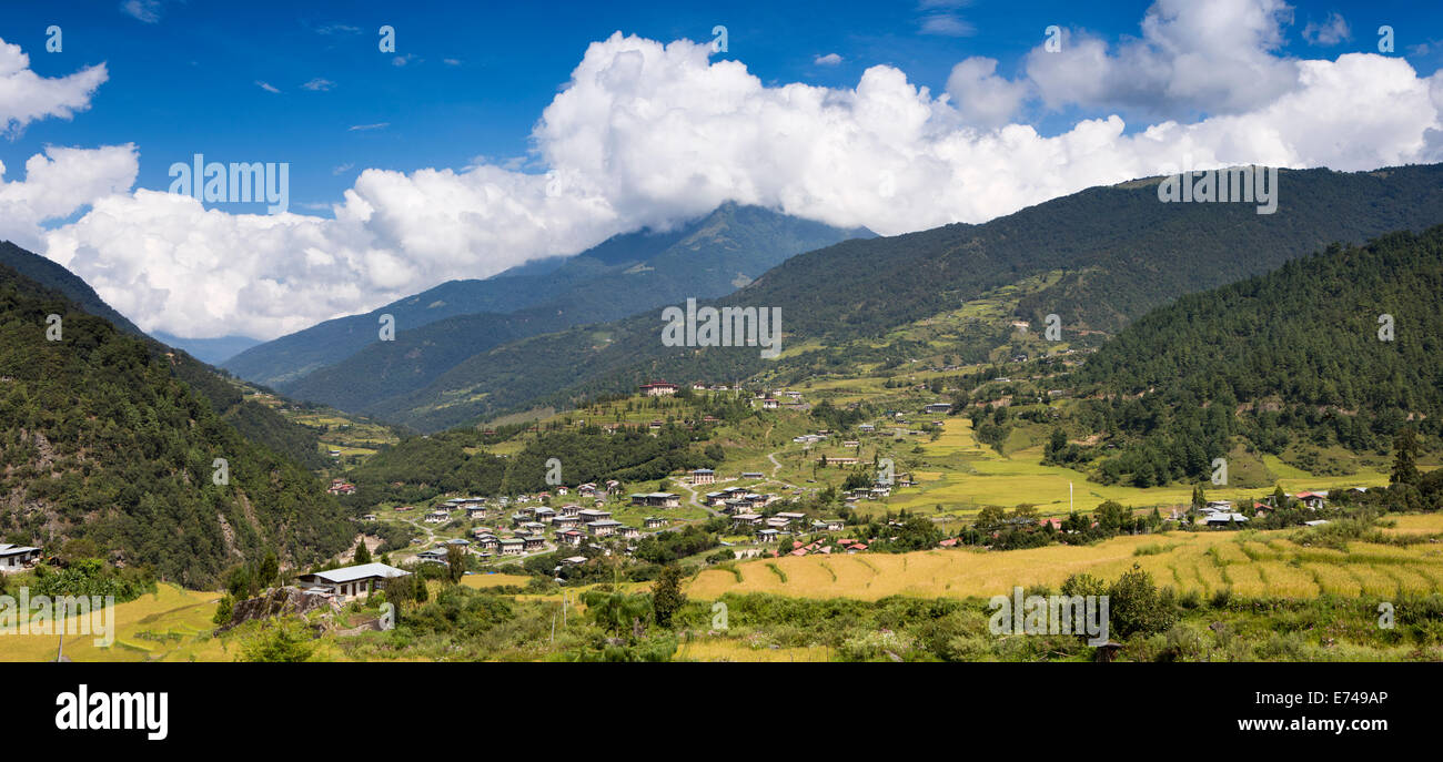 Eastern Bhutan, Trashi Yangtse, panoramic view of Trashiyangtse valley ...