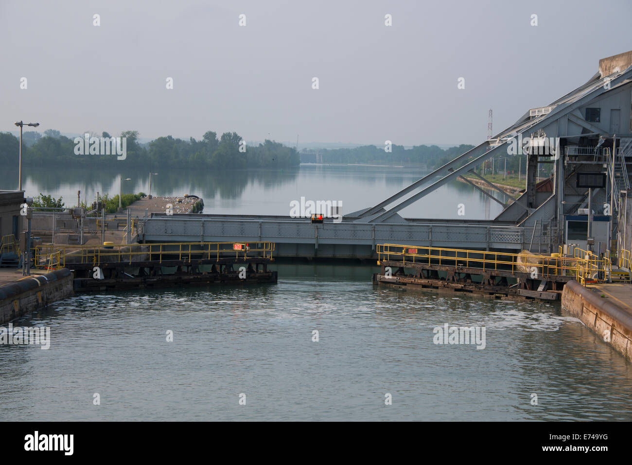 USA Canada border, Ontario. Welland Canal, connecting Lake Ontario and ...