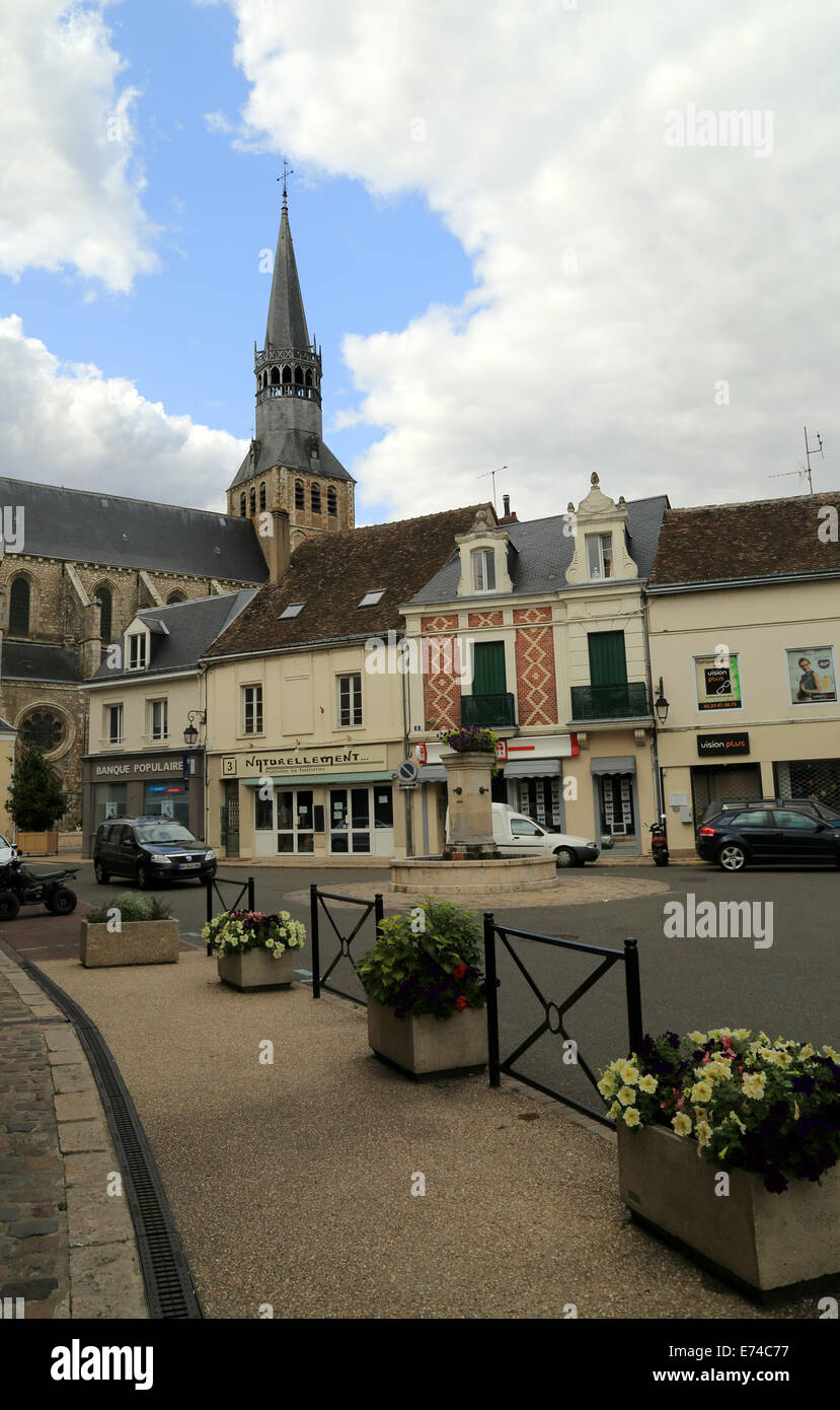 Rue de la Greve and eglise Saint Jacques, Bonneval, Eure et Loir ...