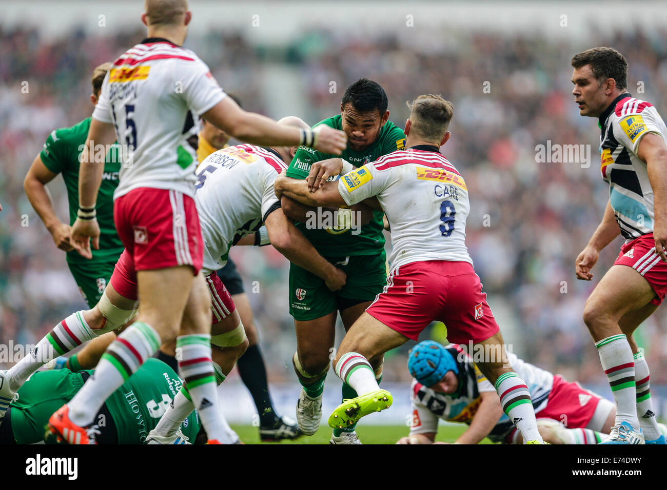 Pile of bodies hi-res stock photography and images - Alamy
