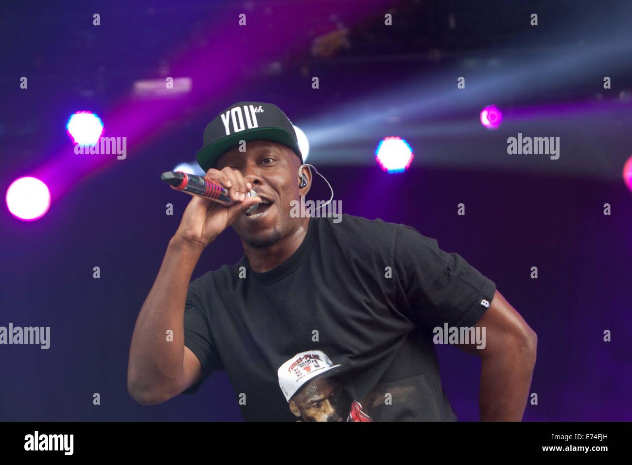 Dizzee Rascal (Dylan Mills) performing after racing at Kempton Park ...