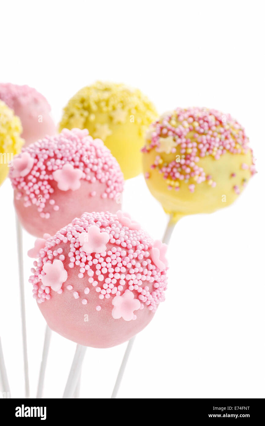 Yellow Cake Pops Recipe