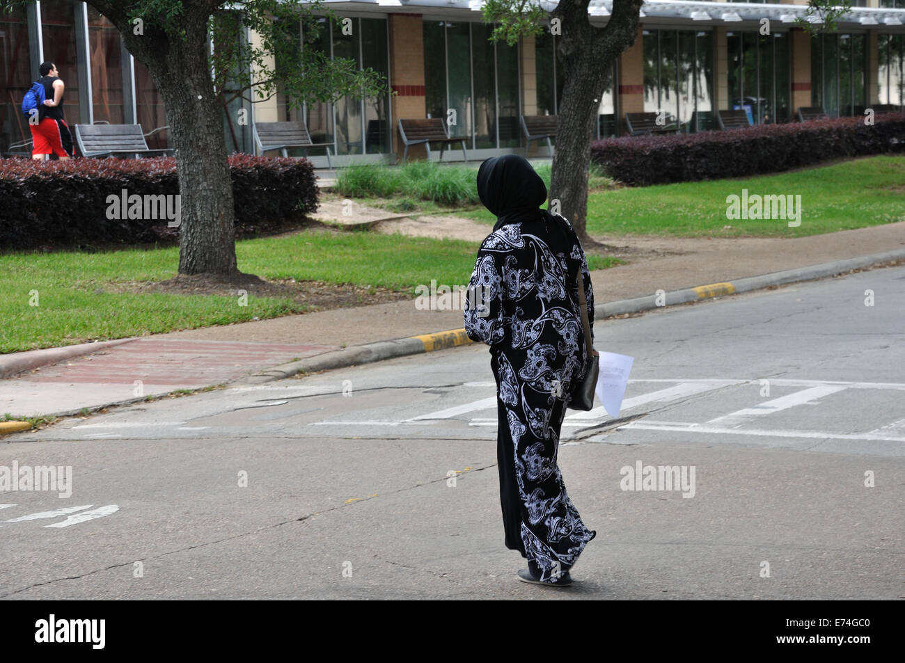 Muslim female student at University of Houston, Texas Stock Photo - Alamy