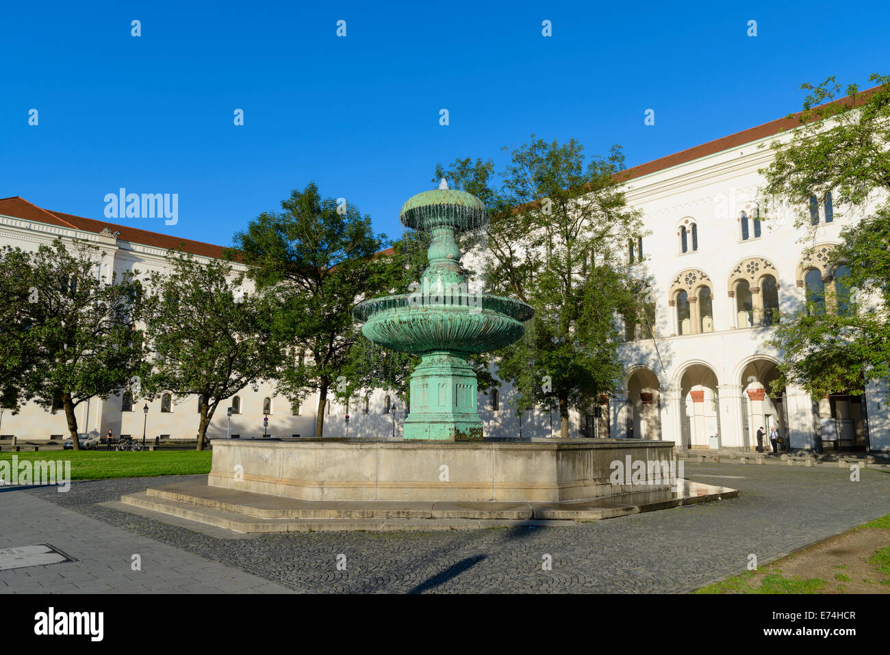 University Munich High Resolution Stock Photography and Images - Alamy
