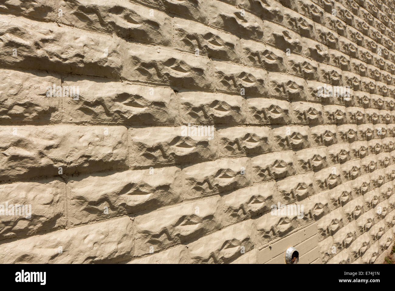 Textured stone wall Stock Photo - Alamy