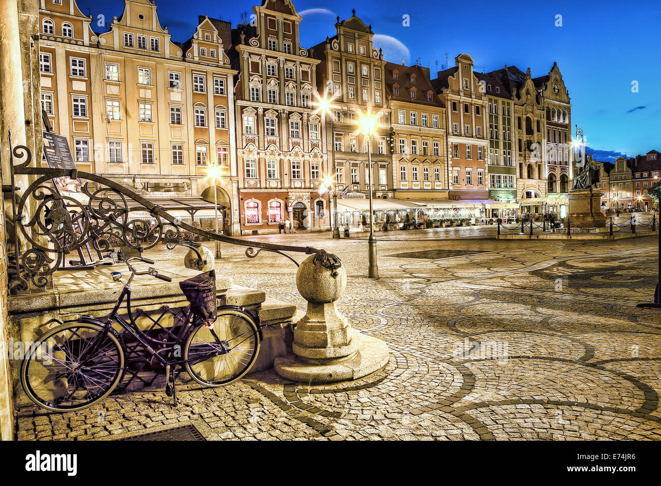 Wroclaw Old Town in the evening Stock Photo - Alamy
