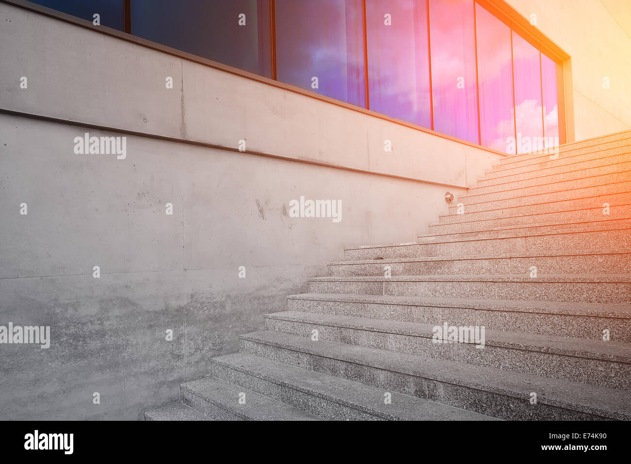 Concrete stairs hi-res stock photography and images - Alamy