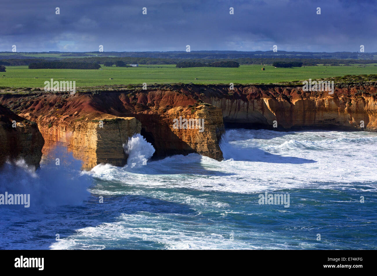 Great oceans road hi-res stock photography and images - Alamy