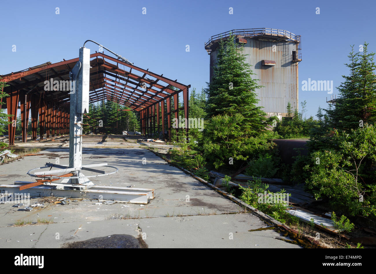 Lyndonville Air Force Station on East Mountain in East Haven, Vermont ...