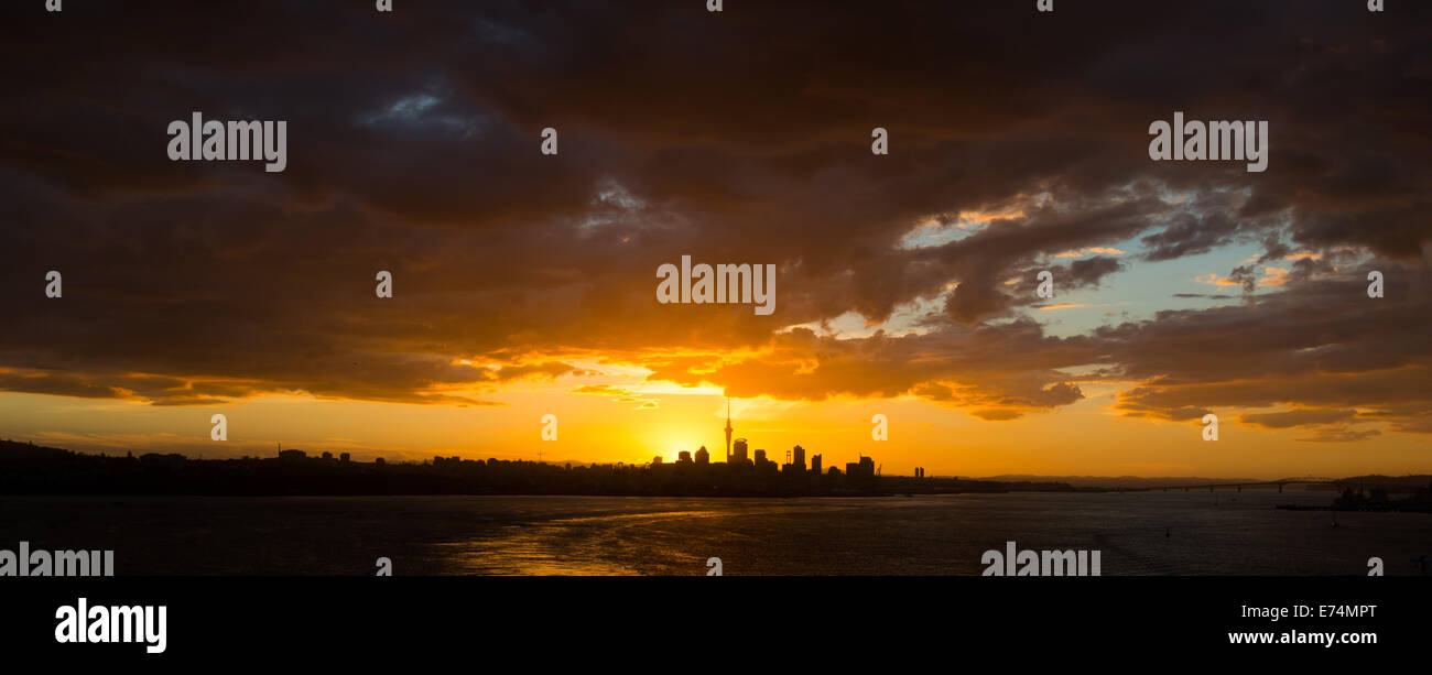Spectacular Sunset over Auckland New Zealand as cruise ship leaves port ...