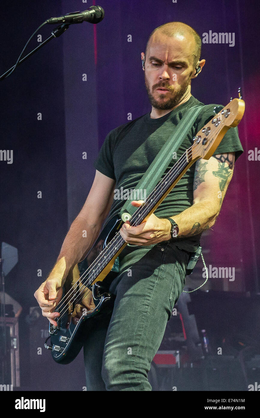 Burgan hi-res stock photography and images - Alamy