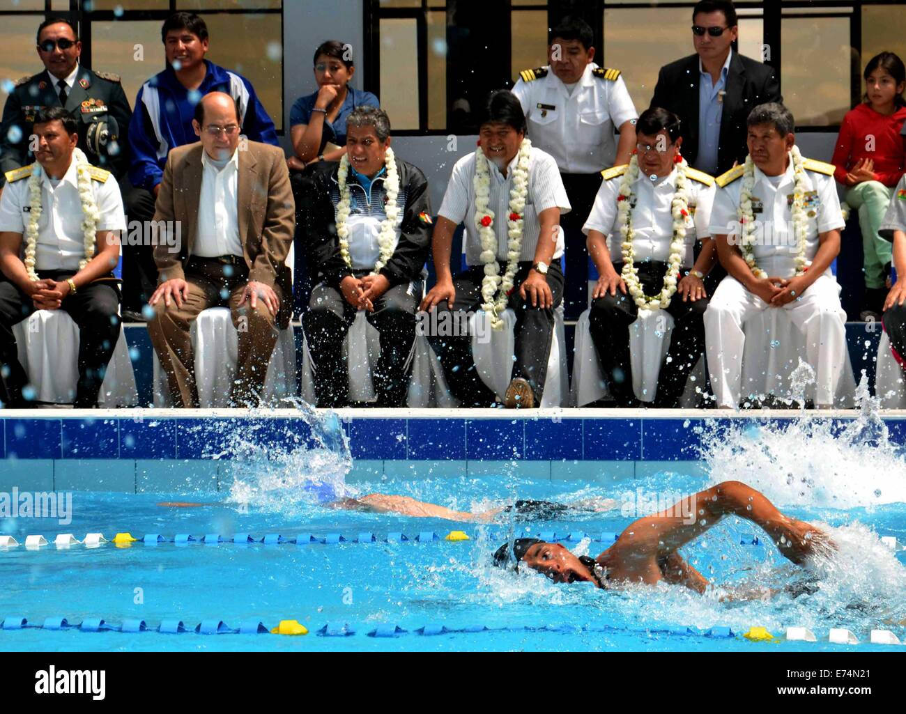 Bolivian army hi-res stock photography and images - Alamy