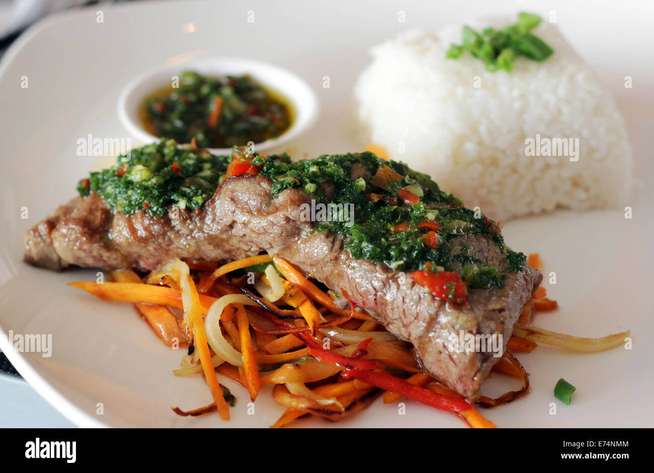 White rice with beef hi-res stock photography and images - Alamy