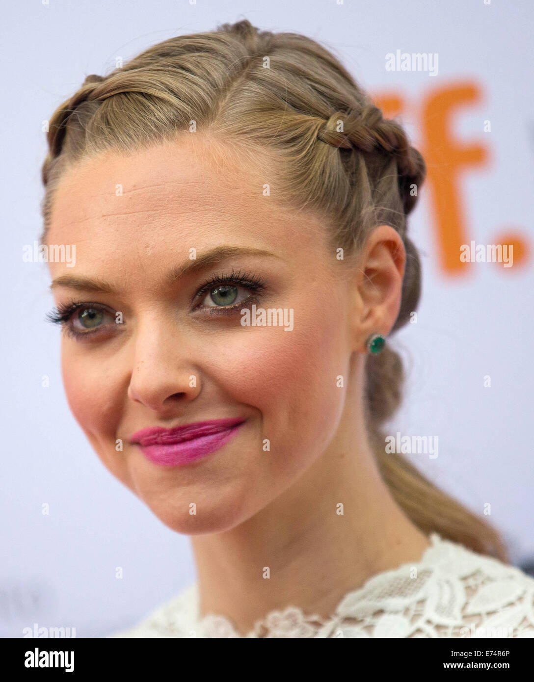 Toronto, Canada. 6th Sep, 2014. Actress Amanda Seyfried poses for ...
