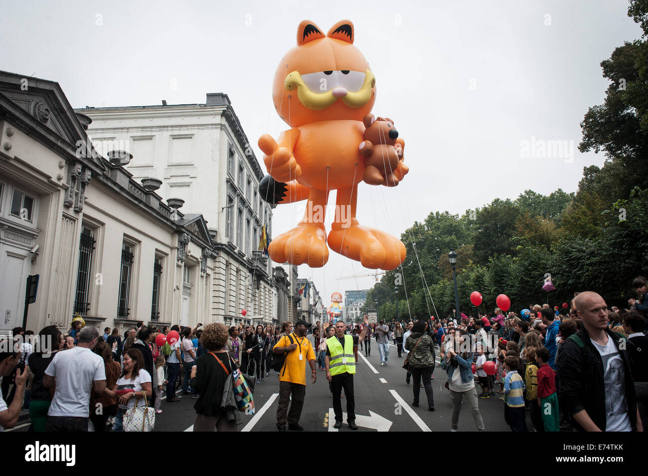 Garfield comic hi-res stock photography and images - Alamy