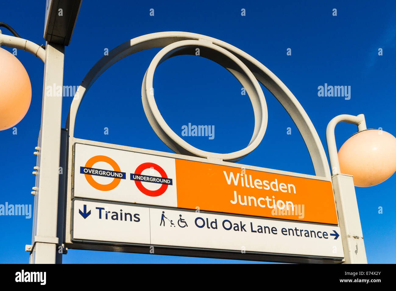 Willesden junction hi-res stock photography and images - Alamy