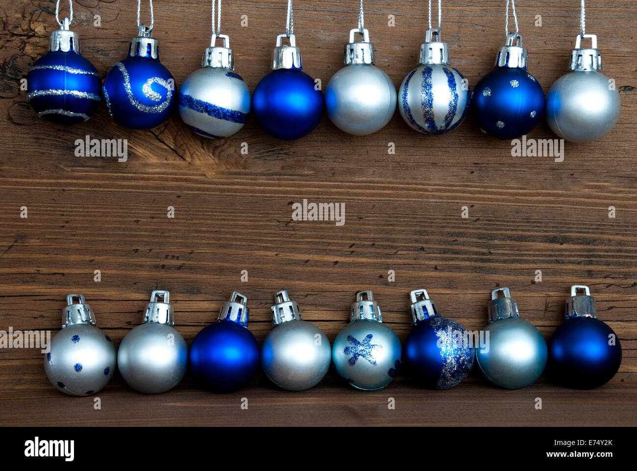 Two silver christmas balls hi-res stock photography and images - Alamy