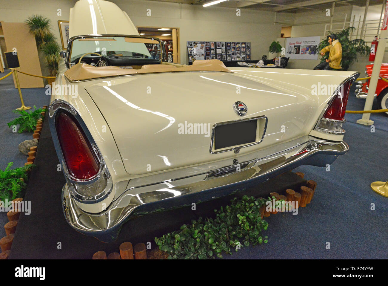 Chrysler 300c, convertible Stock Photo - Alamy