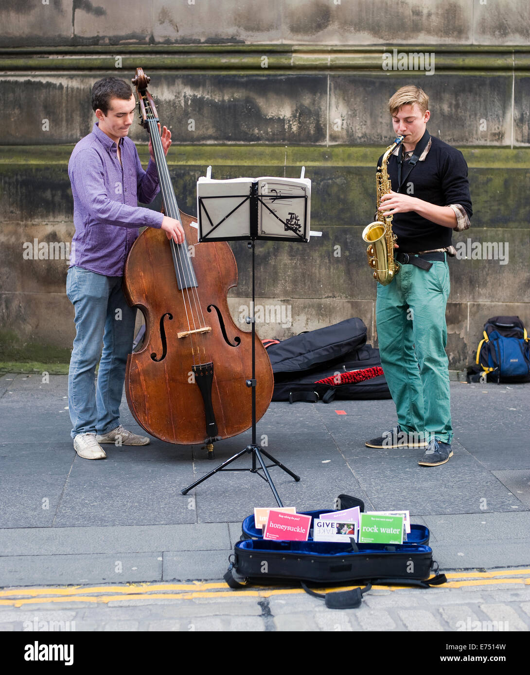 Edinburgh festival hi-res stock photography and images - Alamy
