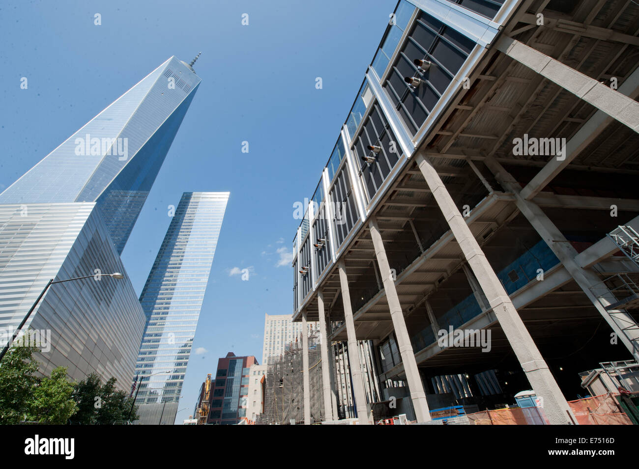 Manhattan, New York, USA. 4th Sep, 2014. 1 WTC and 7 WTC rise over 3 ...