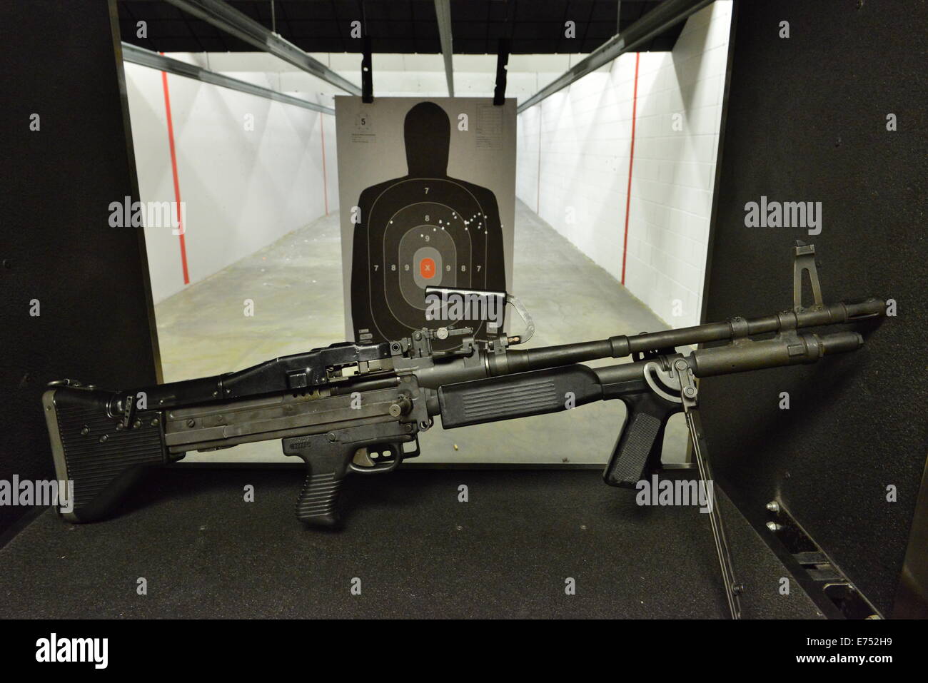 M-60 machine gun Stock Photo - Alamy